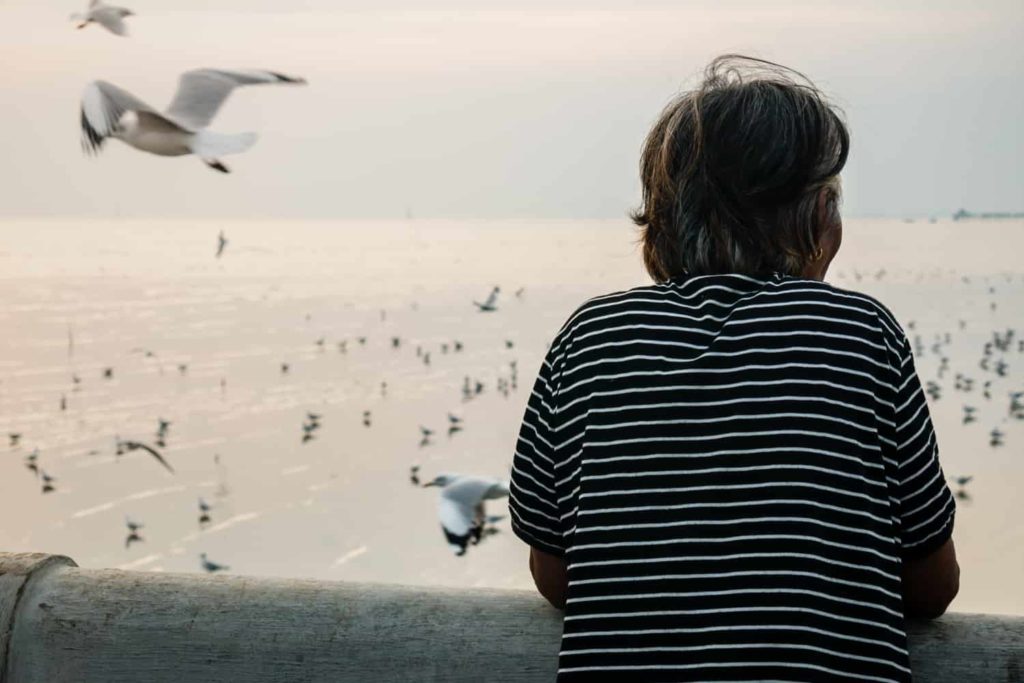 7 ways to help tackle feelings of loneliness - Rest Less