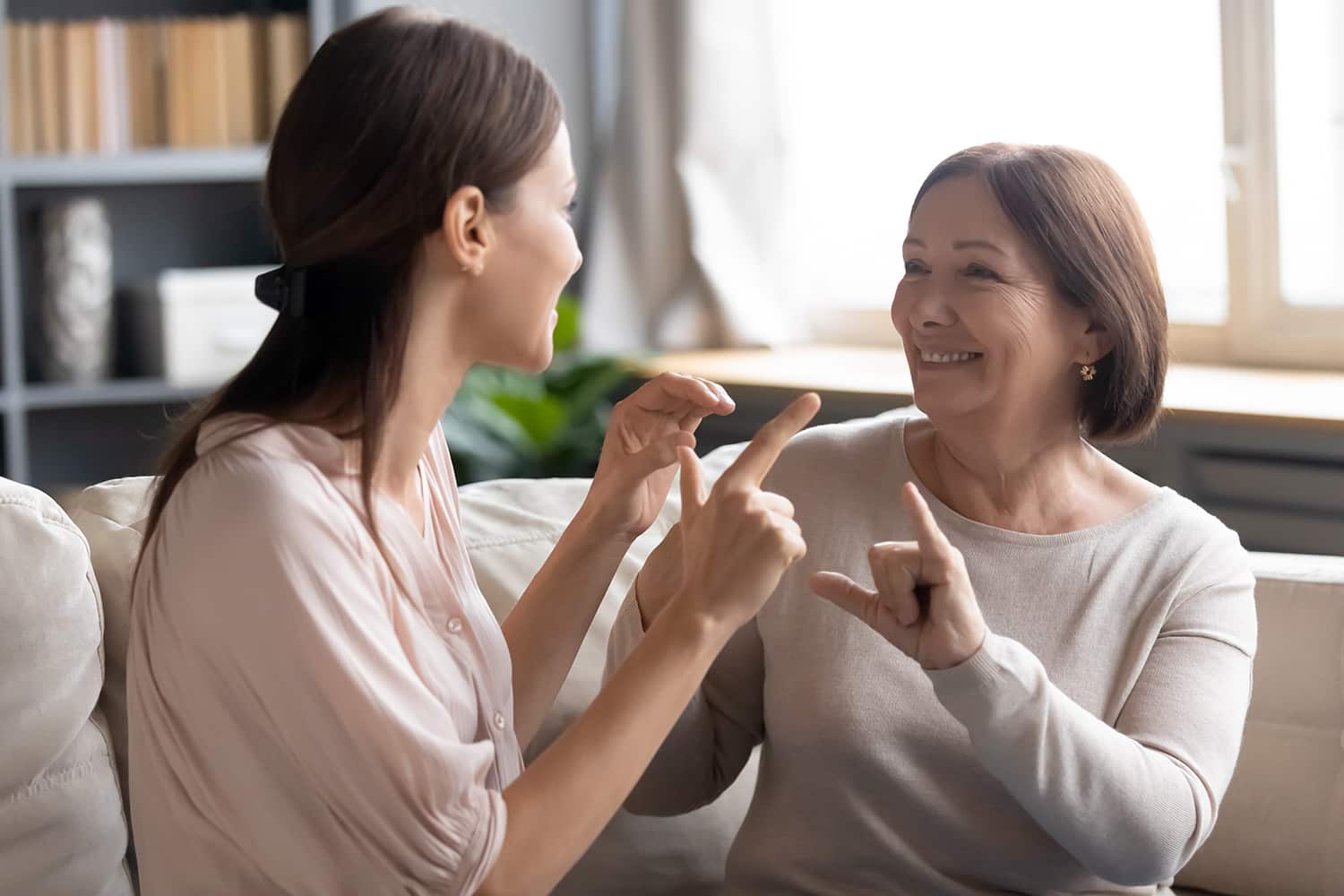 An introduction to British Sign Language - Rest Less