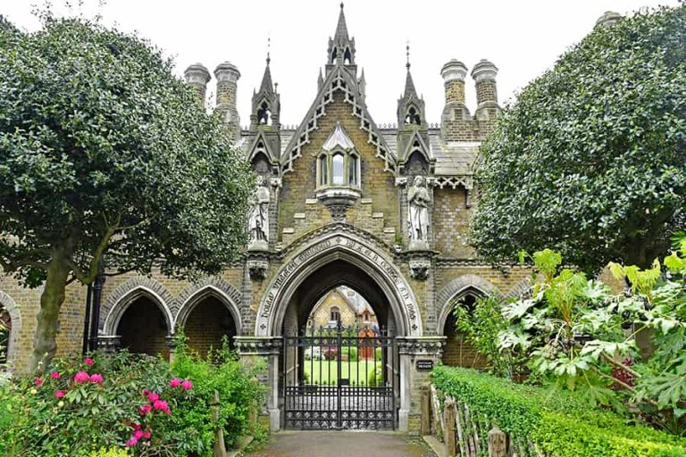 10 must-see Victorian sites across the UK - Rest Less