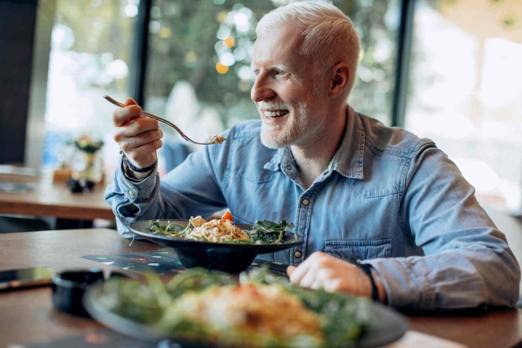 9 tips to prevent overeating and encourage portion control - Rest Less
