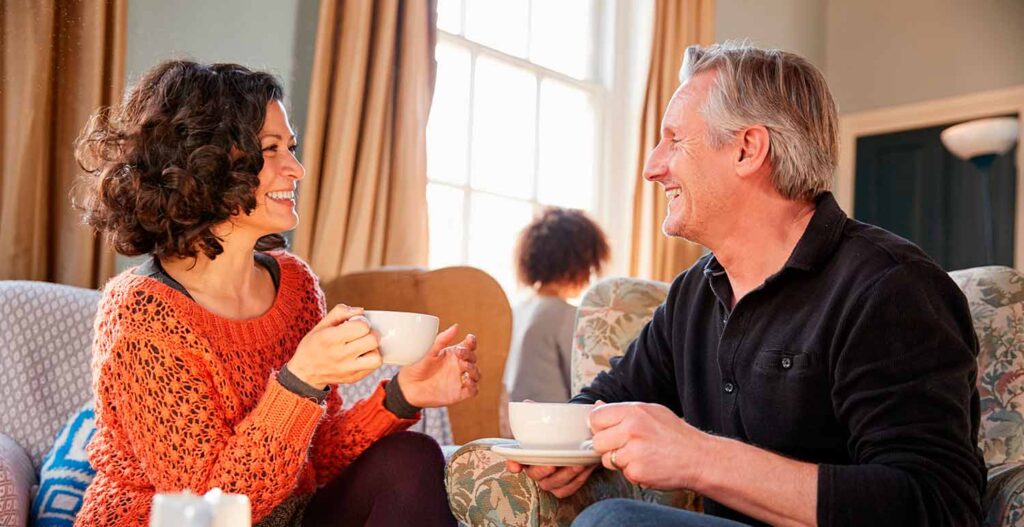 What to talk about on a first date - 8 conversation starters - Rest Less