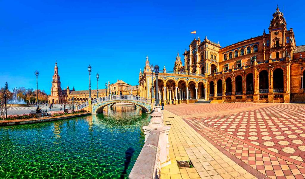 12 of the best last-minute holiday destinations - Rest Less