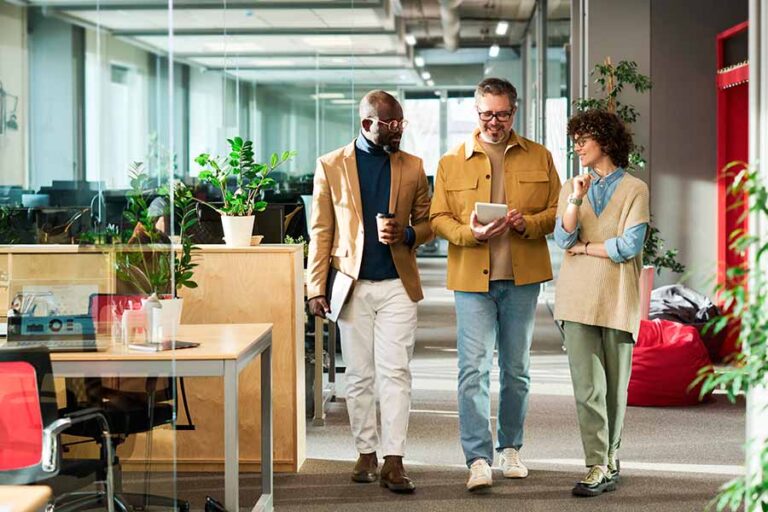 9 ways to declutter your workspace and improve productivity - Rest Less