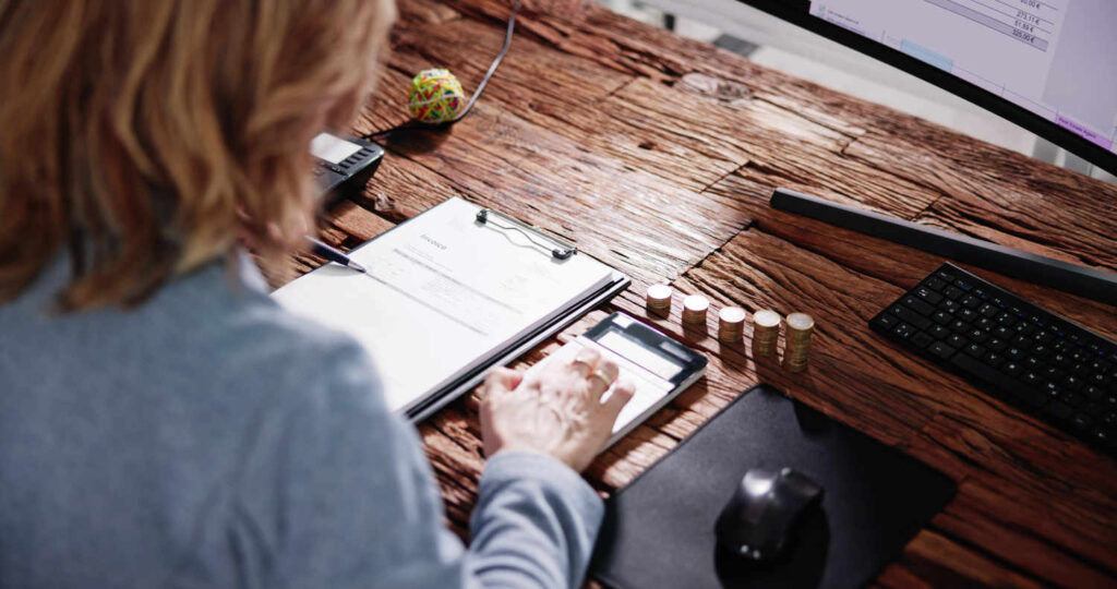 The benefits of saving regularly into a stocks and shares ISA - Rest Less