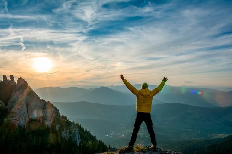 8 ways to experience awe in everyday life - Rest Less