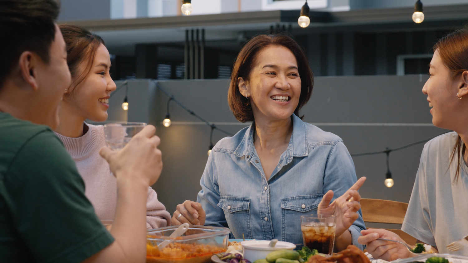 Should you charge your children rent? - Rest Less