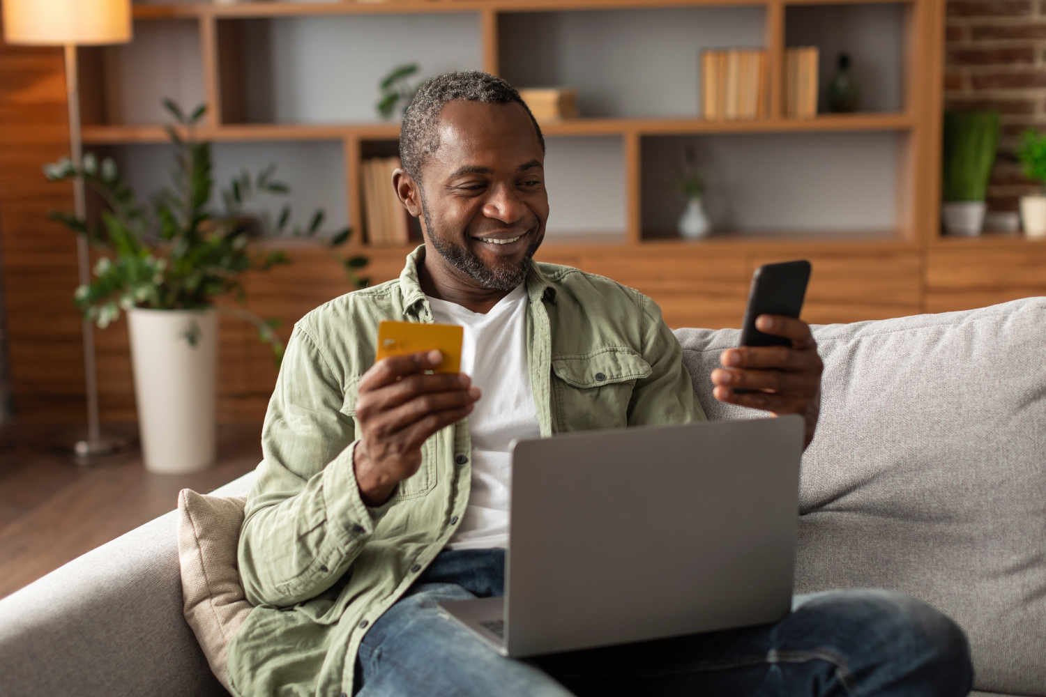 Are packaged bank accounts worth paying for? - Rest Less