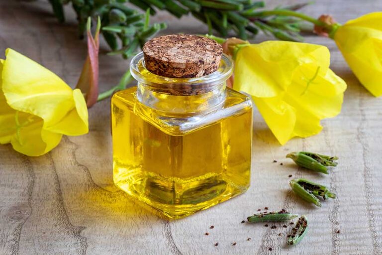 10 most important nutrients for eye health - Rest Less