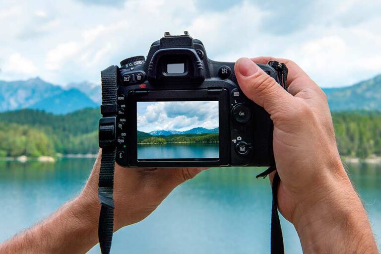 14 fulfilling hobbies you can do by yourself - Rest Less