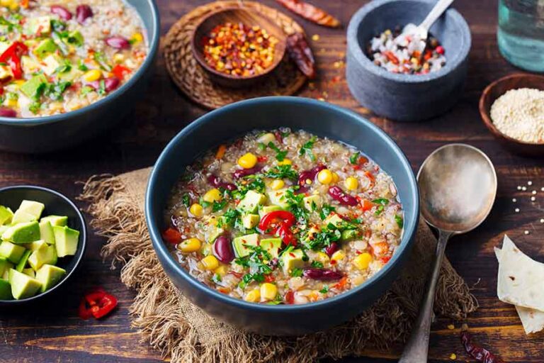 9 health benefits of quinoa and how to use it - Rest Less