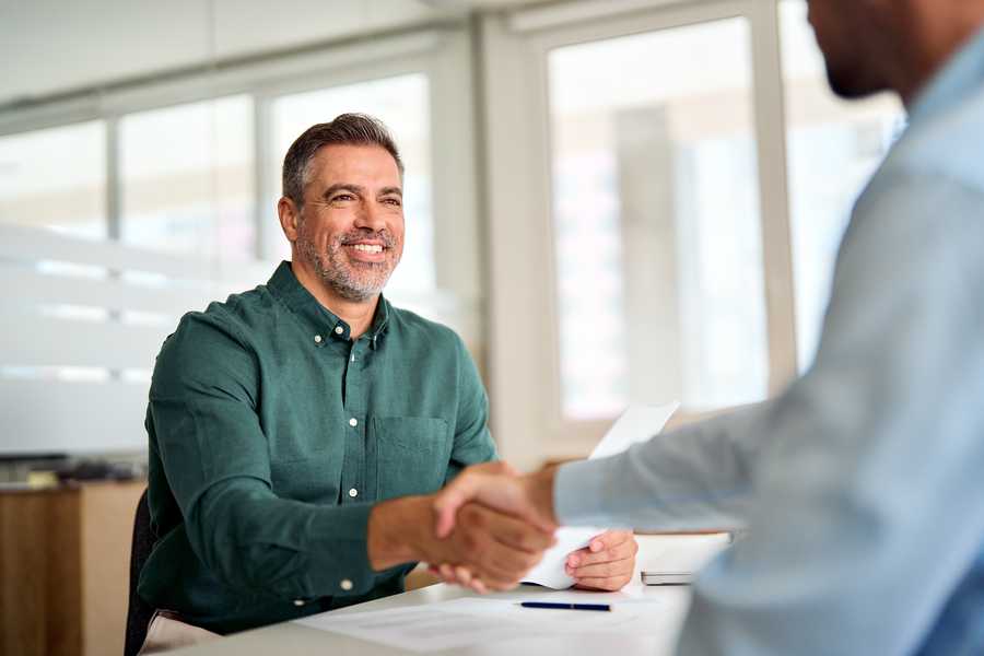 How to answer the ‘Tell me about yourself’ question in job interviews ...