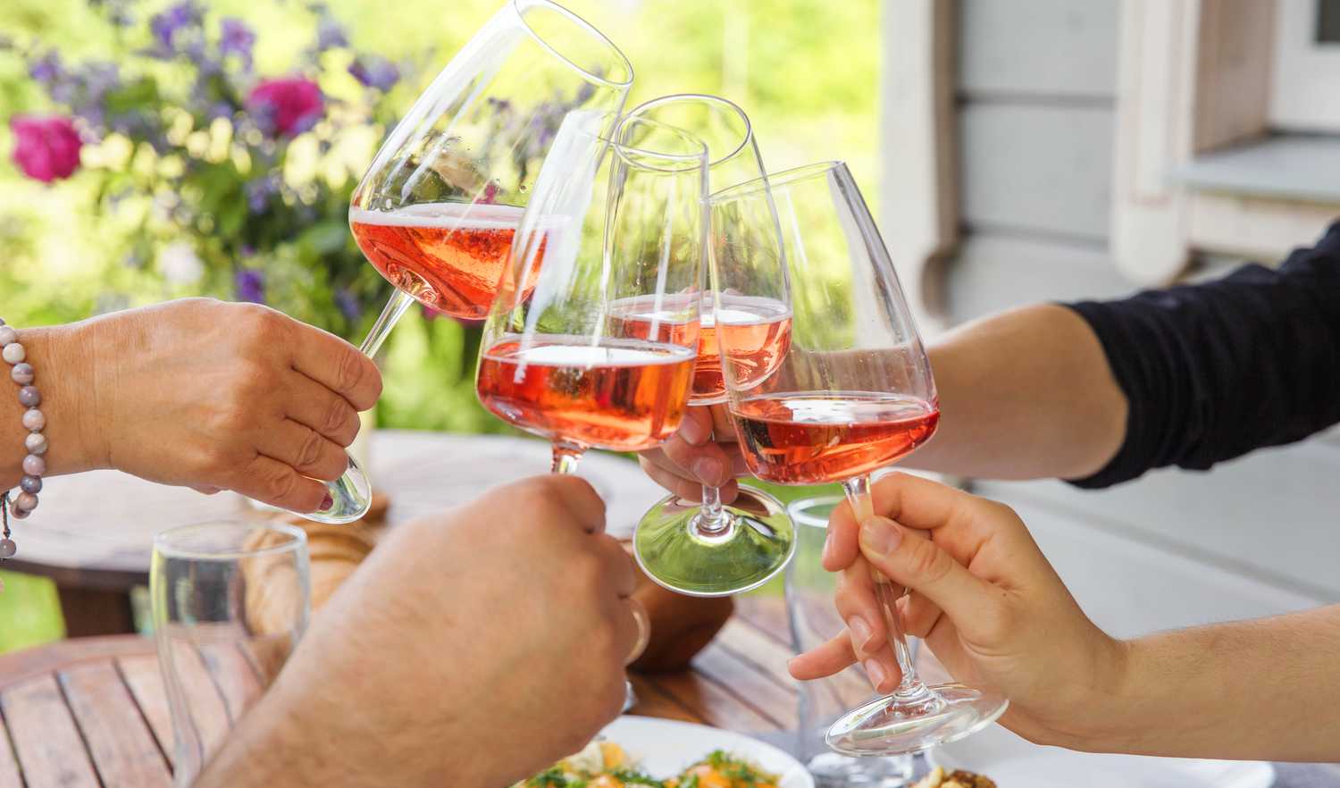 10 springtime wines to enjoy (and what to pair them with) - Rest Less
