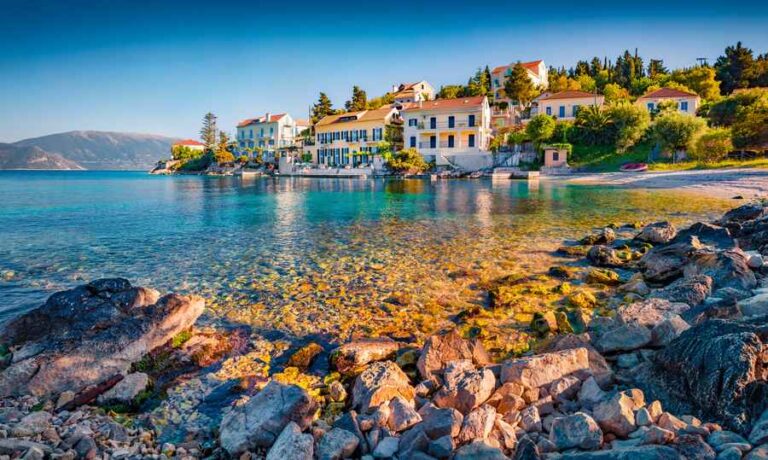 12 of the most gorgeous small towns in Greece - Rest Less