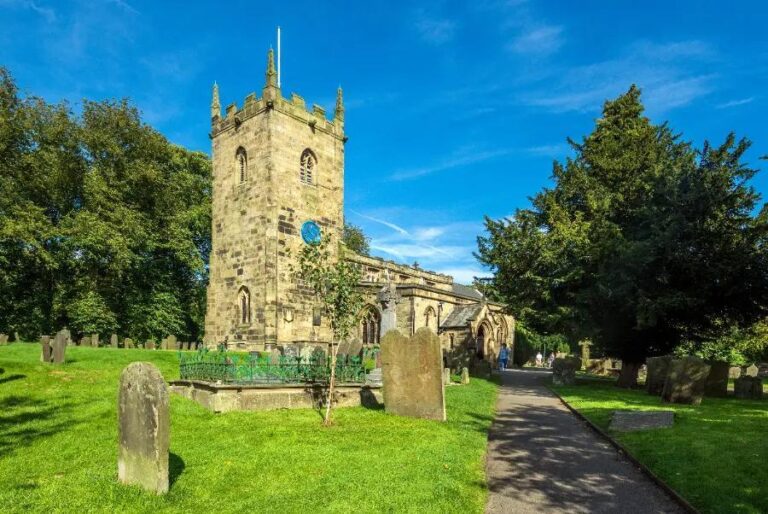 11 historic towns and villages to visit in the UK - Rest Less