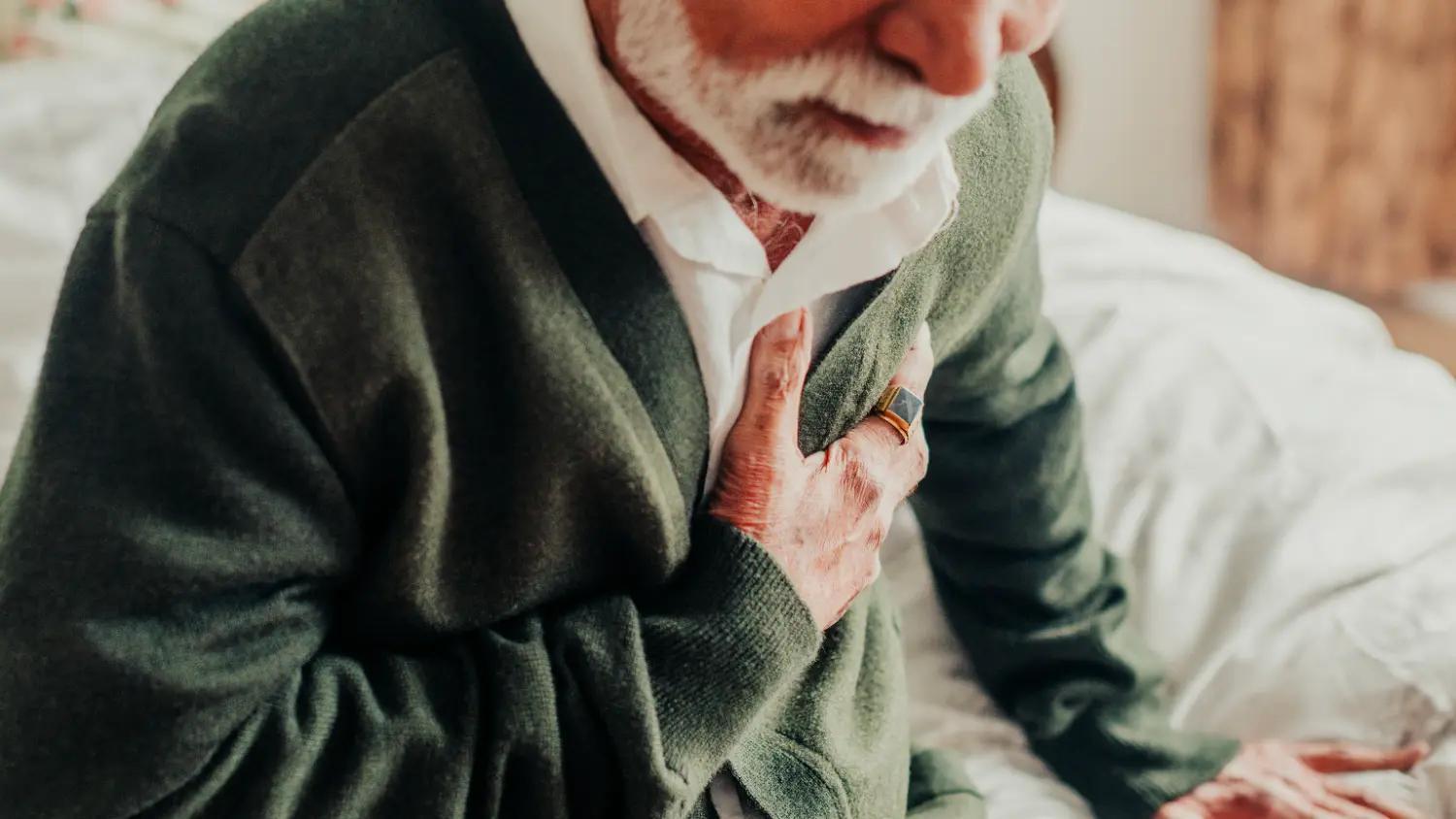 What is a mini stroke? Plus, warning signs and how to reduce your risk ...