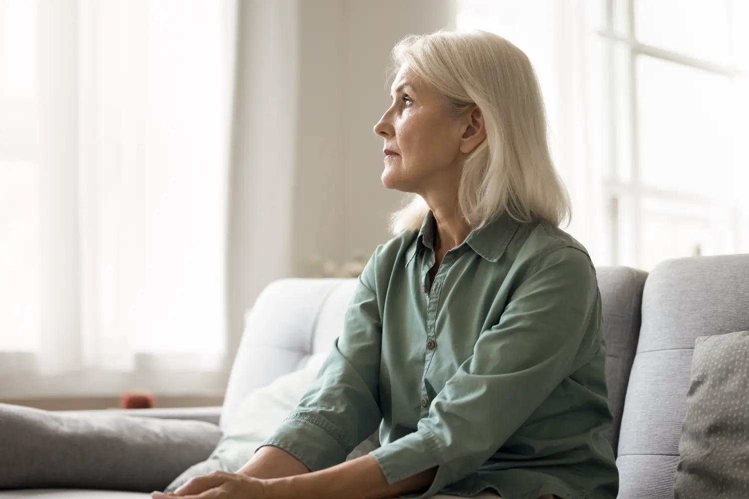 9 ways to let go of the past and move on - Rest Less