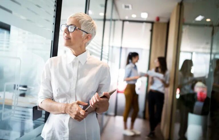 5 tips for recruiting and retaining over-50s with flexible working ...